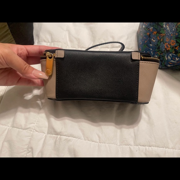 Marc Jacobs | Accessories | Marc Jacobs Large Cosmetic Case | Poshmark